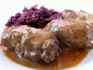 BEEF ROULADEN WITH SPÄTZLE AND RED CABBAGE – Evi's German Food
